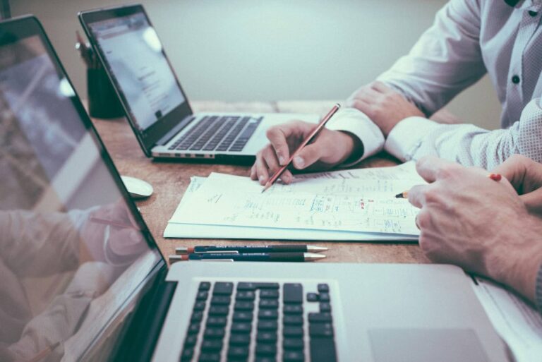 Accountants in Saskatoon | Tax Services & Bookkeeping | SRJ Chartered ...